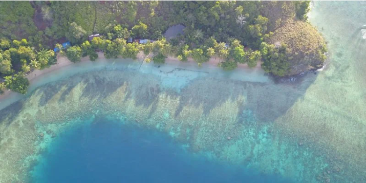 5 Beaches in Papua that Must Be Visited - papuaaround.com